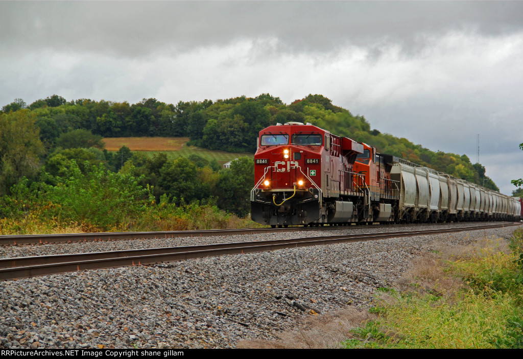 CP 8841 Rocks a freight Sb Ahead of the Storm.